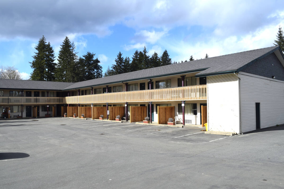 B.C. RCMP officer cleared in shooting death of man pointing pellet ...